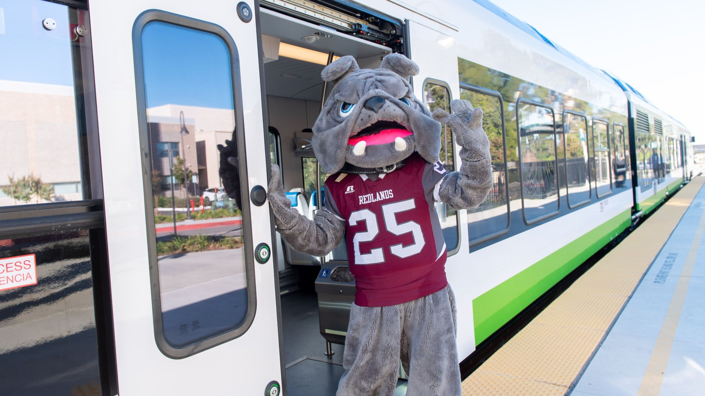 Metrolink Arrow Line Service