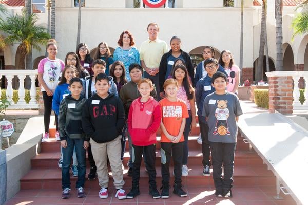 Elementary & Middle School Groups